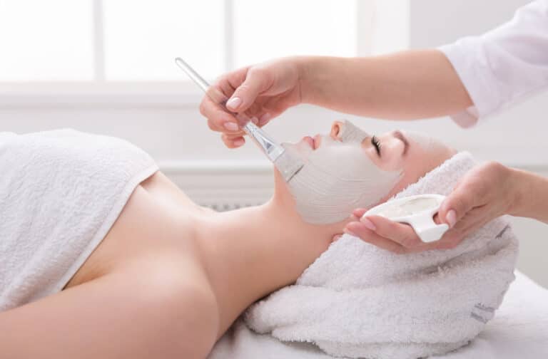 Oxygen Facial | Breathe New Life into Your Skin